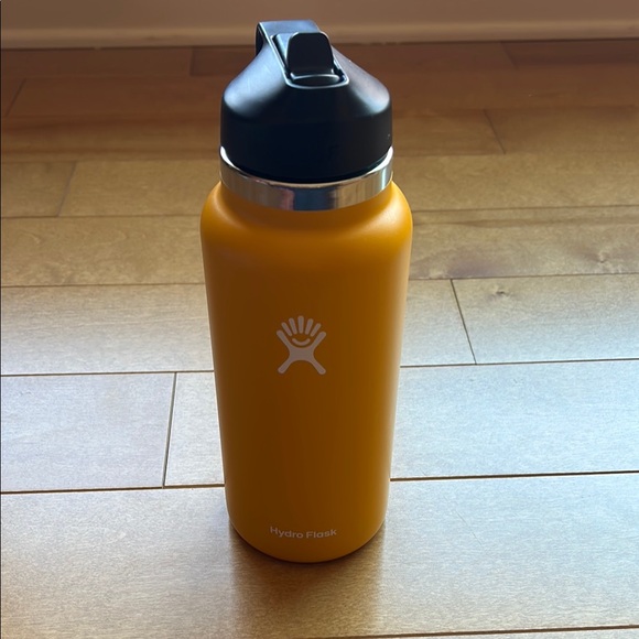 Hydro Flask | Dining | Hydro Flask Water Bottle | Poshmark
